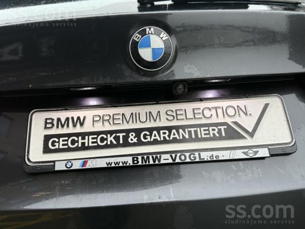 Black BMW X3 2022 in Riga, with an engine capacity of 3.00 L and mileage of 134 thousand km for 33999 €, photo 8 on AUTOMOTO.COM.LV