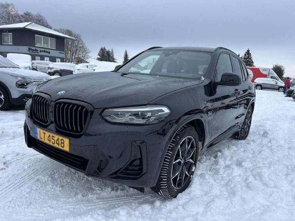 Black BMW X3 2022 in Taurage, with an engine capacity of 2.00 L and mileage of 160 thousand km for 32400 €, photo 1 on AUTOMOTO.COM.LV