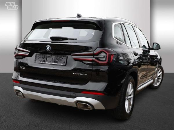 Melns BMW X3 2022 Kauņa, ar dzinēja tilpumu 2.00 L un nobraukumu 91 tūkst. km par 33209 €, foto 3 vietnē AUTOMOTO.COM.LV