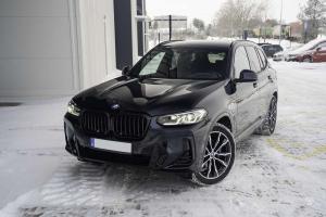 Black BMW X3 2022 in Vilnius, with an engine capacity of 2.00 L and mileage of 75 thousand km for 43500 €, photo  on AUTOMOTO.COM.LV