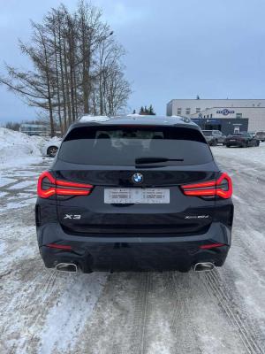 Melns BMW X3 2022 Panevēža, ar dzinēja tilpumu 2.00 L un nobraukumu 67 tūkst. km par 32000 €, foto  vietnē AUTOMOTO.COM.LV