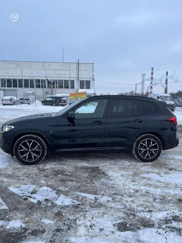 Melns BMW X3 2022 Panevēža, ar dzinēja tilpumu 2.00 L un nobraukumu 67 tūkst. km par 32000 €, foto 4 vietnē AUTOMOTO.COM.LV