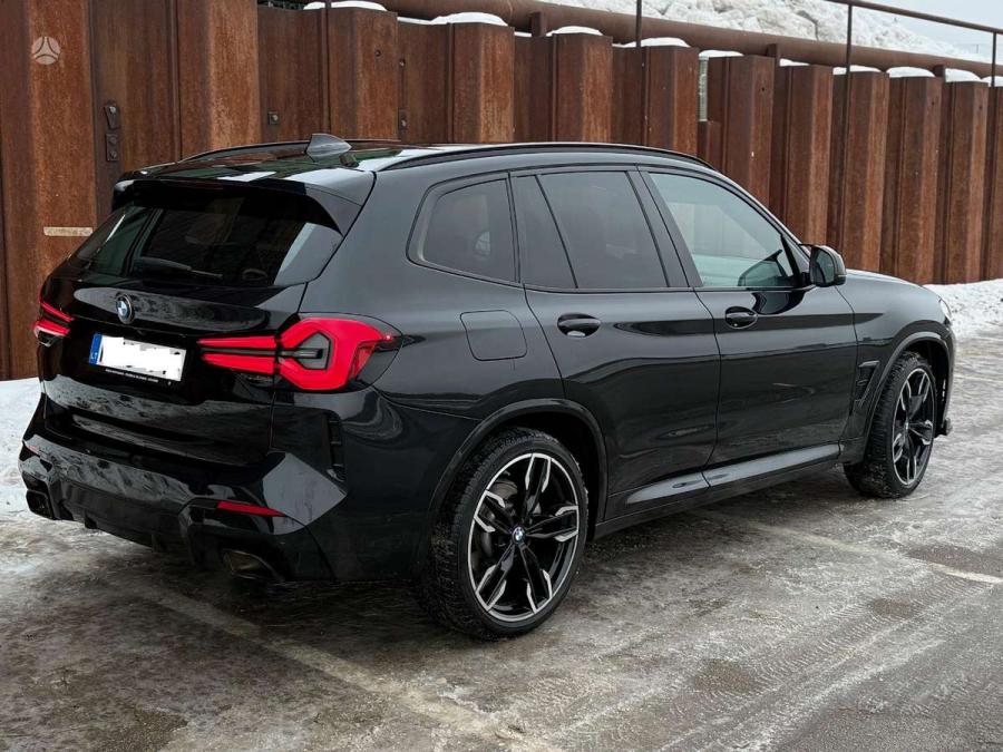 Black BMW X3 2022 in Kaunas, with an engine capacity of 2.00 L and mileage of 75 thousand km for 32500 €, photo 4 on AUTOMOTO.COM.LV