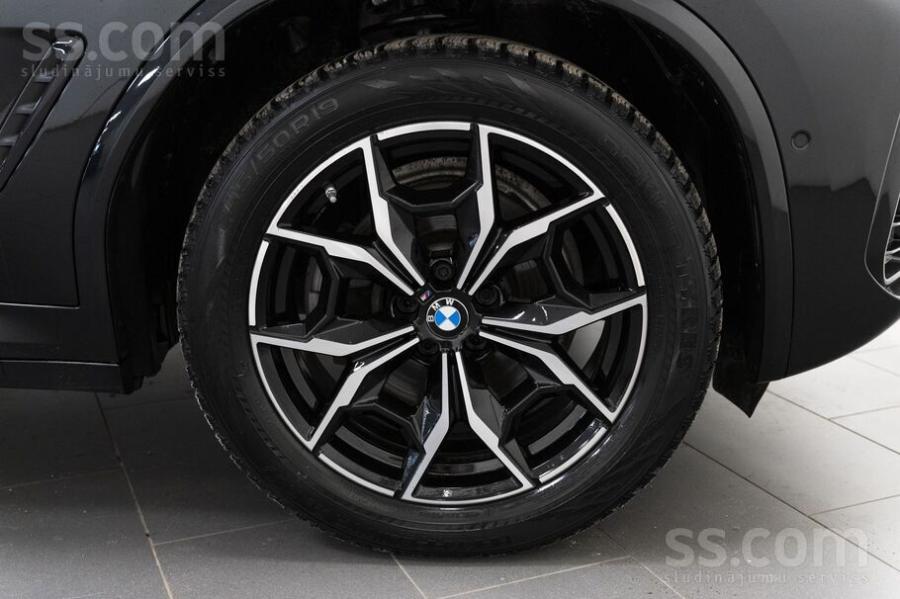 Melns BMW X3 2022 Rīga, ar dzinēja tilpumu 2.00 L un nobraukumu 80 tūkst. km par 42900 €, foto 13 vietnē AUTOMOTO.COM.LV