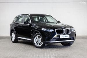 Black BMW X3 2022 in Vilnius, with an engine capacity of 2.00 L and mileage of 106 thousand km for 39985 €, photo 3 on AUTOMOTO.COM.LV