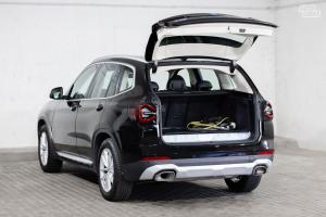 Black BMW X3 2022 in Vilnius, with an engine capacity of 2.00 L and mileage of 106 thousand km for 39985 €, photo 34 on AUTOMOTO.COM.LV