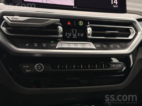Melns BMW X3 2022 Daugavpils, ar dzinēja tilpumu 2.00 L un nobraukumu 48 tūkst. km par 36800 €, foto 10 vietnē AUTOMOTO.COM.LV