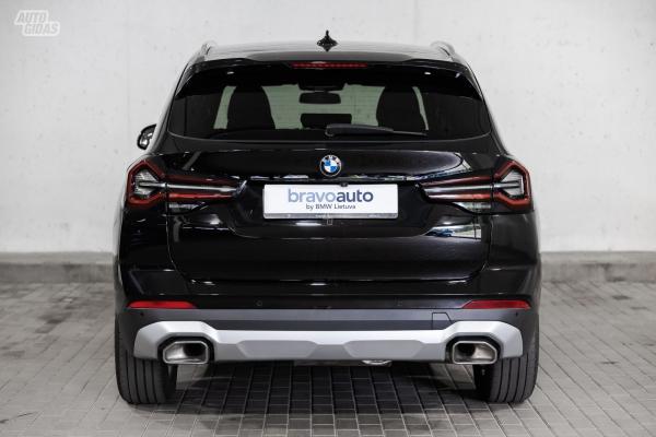 Melns BMW X3 2022 Viļņa, ar dzinēja tilpumu 2.00 L un nobraukumu 150 tūkst. km par 35491 €, foto 10 vietnē AUTOMOTO.COM.LV