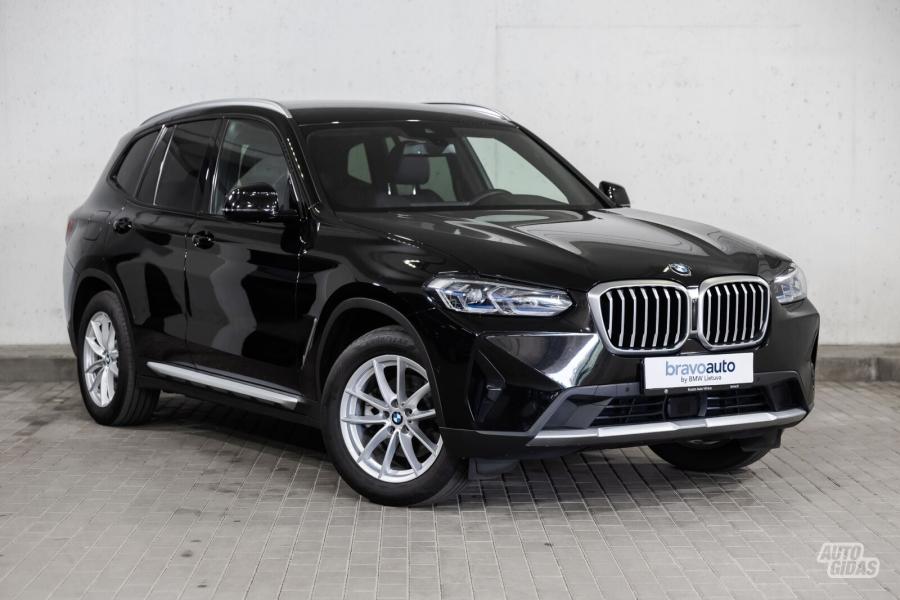 Melns BMW X3 2022 Viļņa, ar dzinēja tilpumu 2.00 L un nobraukumu 150 tūkst. km par 35491 €, foto 9 vietnē AUTOMOTO.COM.LV