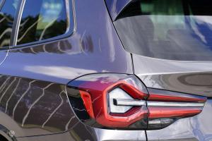 Melns BMW X3 2022 Viļņa, ar dzinēja tilpumu 2.00 L un nobraukumu 50 tūkst. km par 36000 €, foto 12 vietnē AUTOMOTO.COM.LV