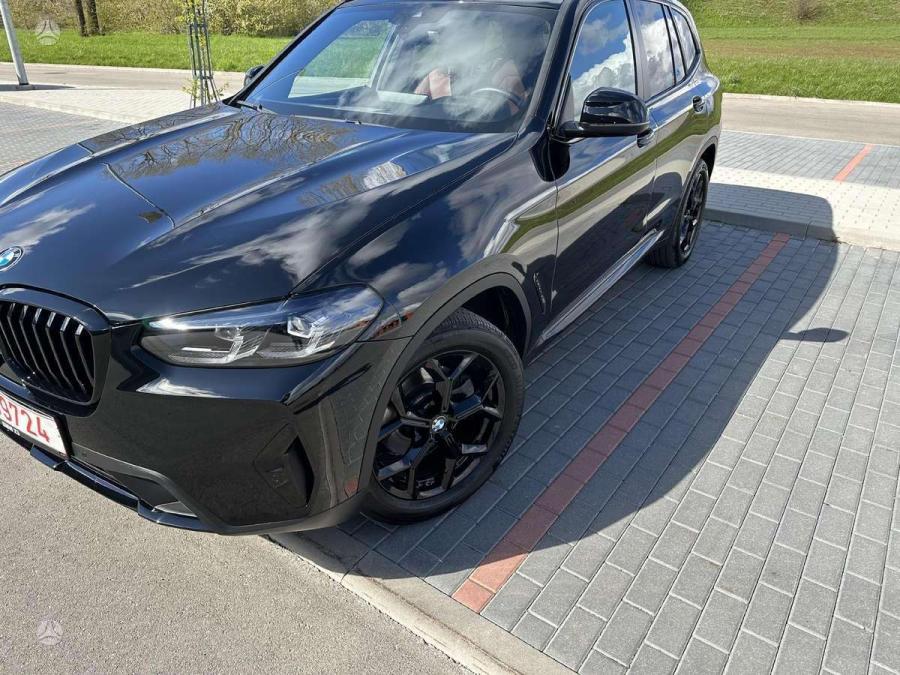 Black BMW X3 2022 in Klaipeda, with an engine capacity of 2.00 L and mileage of 72 thousand km for 33000 €, photo 7 on AUTOMOTO.COM.LV