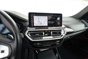 Black BMW X3 2022 in Klaipeda, with an engine capacity of 2.00 L and mileage of 72 thousand km for 33000 €, photo 19 on AUTOMOTO.COM.LV