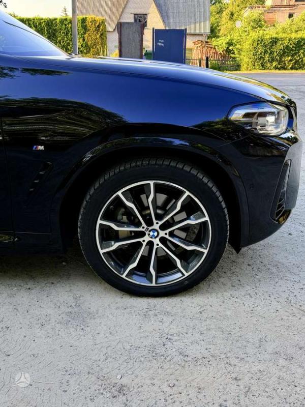 Black BMW X3 2022 in Kaunas, with an engine capacity of 2.99 L and mileage of 143 thousand km for 31500 €, photo 7 on AUTOMOTO.COM.LV