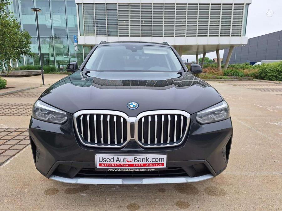 Melns BMW X3 2022 Viļņa, ar dzinēja tilpumu 2.00 L un nobraukumu 165 tūkst. km par 27225 €, foto 3 vietnē AUTOMOTO.COM.LV