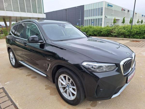 Melns BMW X3 2022 Viļņa, ar dzinēja tilpumu 2.00 L un nobraukumu 165 tūkst. km par 27225 €, foto 3 vietnē AUTOMOTO.COM.LV
