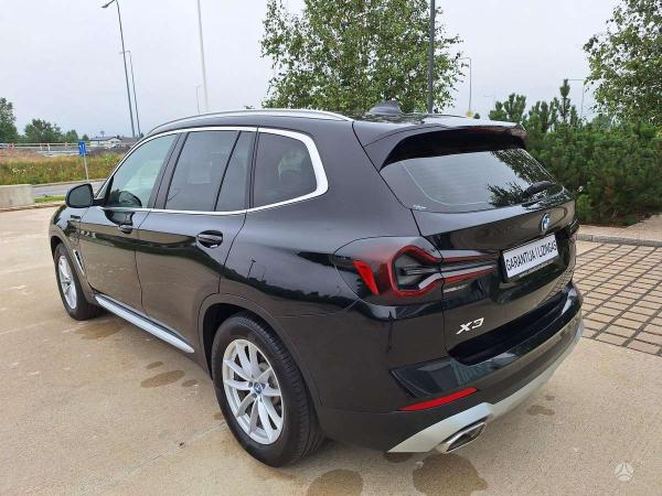 Melns BMW X3 2022 Viļņa, ar dzinēja tilpumu 2.00 L un nobraukumu 165 tūkst. km par 27225 €, foto 6 vietnē AUTOMOTO.COM.LV