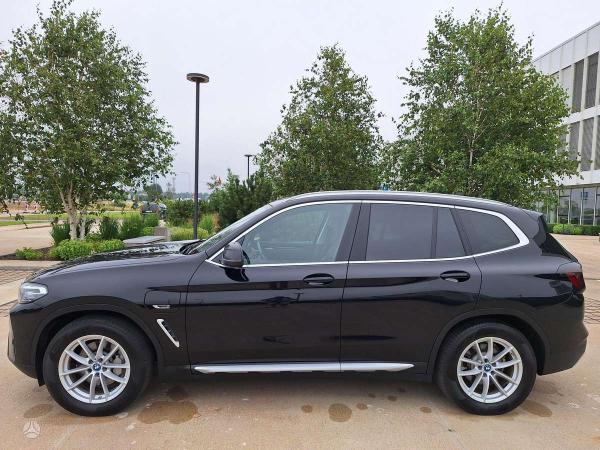Melns BMW X3 2022 Viļņa, ar dzinēja tilpumu 2.00 L un nobraukumu 165 tūkst. km par 27225 €, foto 8 vietnē AUTOMOTO.COM.LV