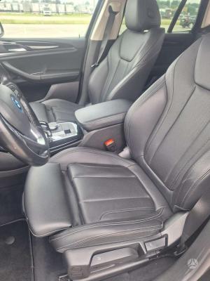 Melns BMW X3 2022 Viļņa, ar dzinēja tilpumu 2.00 L un nobraukumu 165 tūkst. km par 27225 €, foto 14 vietnē AUTOMOTO.COM.LV