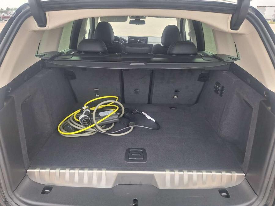 Melns BMW X3 2022 Viļņa, ar dzinēja tilpumu 2.00 L un nobraukumu 165 tūkst. km par 27225 €, foto 24 vietnē AUTOMOTO.COM.LV