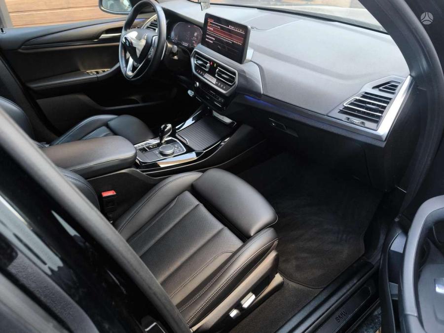 Melns BMW X3 2022 Šauļi, ar dzinēja tilpumu 2.00 L un nobraukumu 62 tūkst. km par 16900 €, foto 15 vietnē AUTOMOTO.COM.LV
