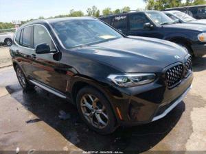 Black BMW X3 2022 in Klaipeda, with an engine capacity of 2.00 L and mileage of 80 thousand km for 16500 €, photo  on AUTOMOTO.COM.LV