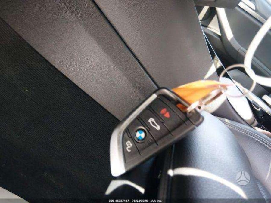 Melns BMW X3 2022 Klaipėda, ar dzinēja tilpumu 2.00 L un nobraukumu 80 tūkst. km par 16500 €, foto 12 vietnē AUTOMOTO.COM.LV