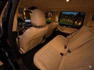 Melns BMW X3 2022 Vievis, ar dzinēja tilpumu 2.00 L un nobraukumu 42 tūkst. km par 35900 €, foto 13 vietnē AUTOMOTO.COM.LV