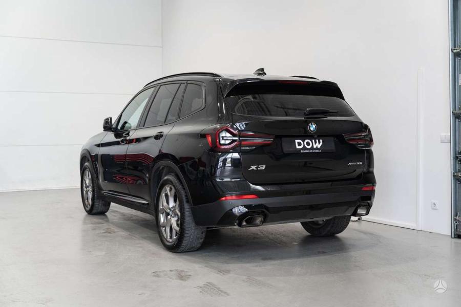 Melns BMW X3 2022 Viļņa, ar dzinēja tilpumu 2.00 L un nobraukumu 53 tūkst. km par 36990 €, foto 7 vietnē AUTOMOTO.COM.LV