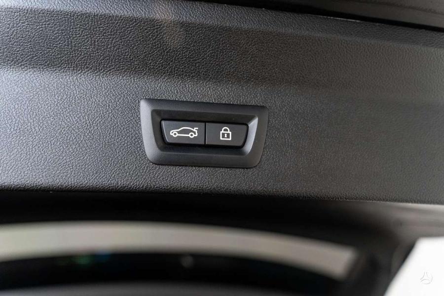 Melns BMW X3 2022 Viļņa, ar dzinēja tilpumu 2.00 L un nobraukumu 53 tūkst. km par 36990 €, foto 12 vietnē AUTOMOTO.COM.LV