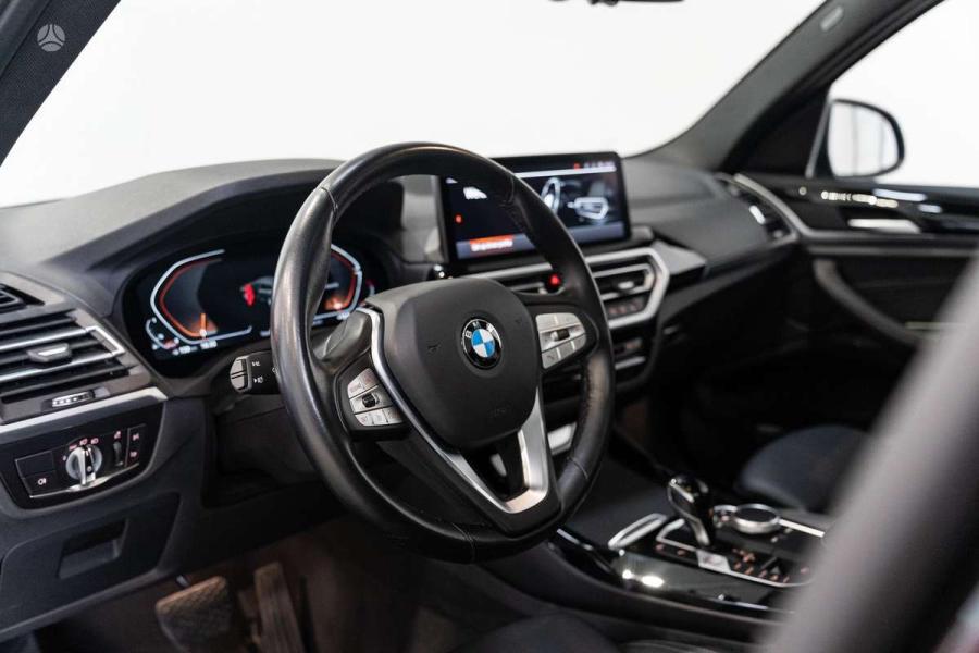 Melns BMW X3 2022 Viļņa, ar dzinēja tilpumu 2.00 L un nobraukumu 53 tūkst. km par 36990 €, foto 13 vietnē AUTOMOTO.COM.LV