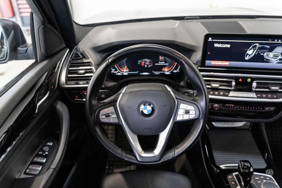 Melns BMW X3 2022 Viļņa, ar dzinēja tilpumu 2.00 L un nobraukumu 53 tūkst. km par 36990 €, foto 19 vietnē AUTOMOTO.COM.LV