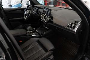 Melns BMW X3 2022 Viļņa, ar dzinēja tilpumu 2.00 L un nobraukumu 53 tūkst. km par 36990 €, foto 20 vietnē AUTOMOTO.COM.LV