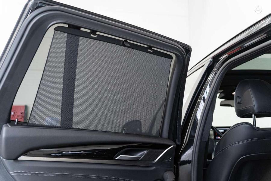Melns BMW X3 2022 Viļņa, ar dzinēja tilpumu 2.00 L un nobraukumu 53 tūkst. km par 36990 €, foto 21 vietnē AUTOMOTO.COM.LV