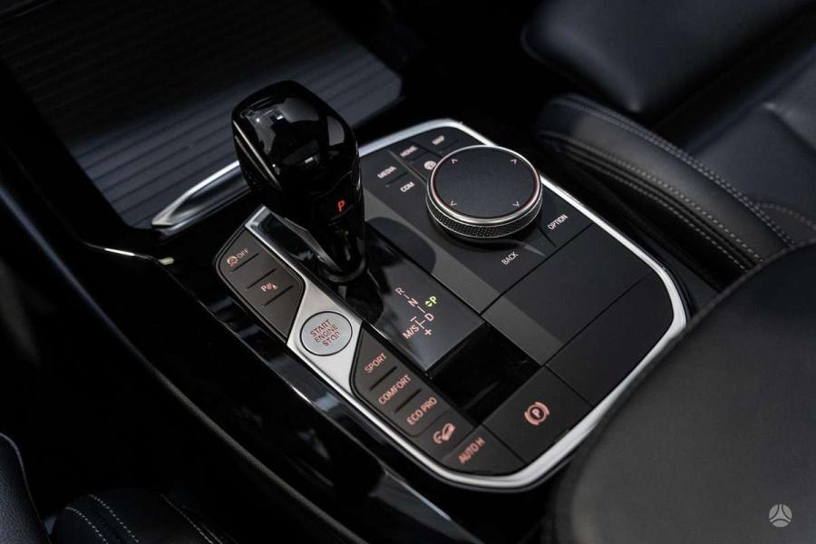 Melns BMW X3 2022 Viļņa, ar dzinēja tilpumu 2.00 L un nobraukumu 53 tūkst. km par 36990 €, foto 22 vietnē AUTOMOTO.COM.LV