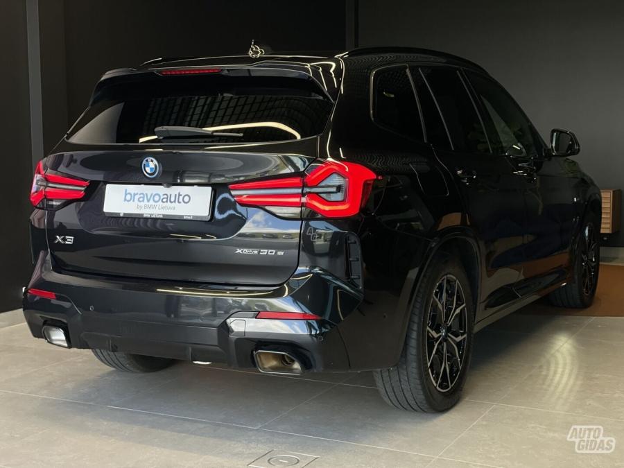 Melns BMW X3 2022 Klaipėda, ar dzinēja tilpumu 2.00 L un nobraukumu 95 tūkst. km par 42991 €, foto 5 vietnē AUTOMOTO.COM.LV