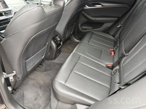 Melns BMW X3 2022 Rīga, ar dzinēja tilpumu 3.00 L un nobraukumu 141 tūkst. km par 30555 €, foto 16 vietnē AUTOMOTO.COM.LV