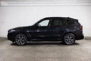 Black BMW X3 2022 in Vilnius, with an engine capacity of 2.00 L and mileage of 161 thousand km for 33991 €, photo 7 on AUTOMOTO.COM.LV