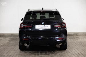 Black BMW X3 2022 in Vilnius, with an engine capacity of 2.00 L and mileage of 161 thousand km for 33991 €, photo 10 on AUTOMOTO.COM.LV