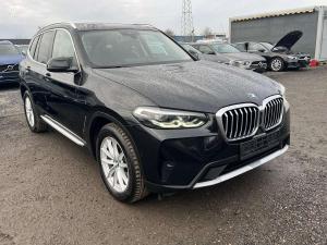 Black BMW X3 2023 in Vilnius, with an engine capacity of 2.00 L and mileage of 175 thousand km for 30500 €, photo  on AUTOMOTO.COM.LV