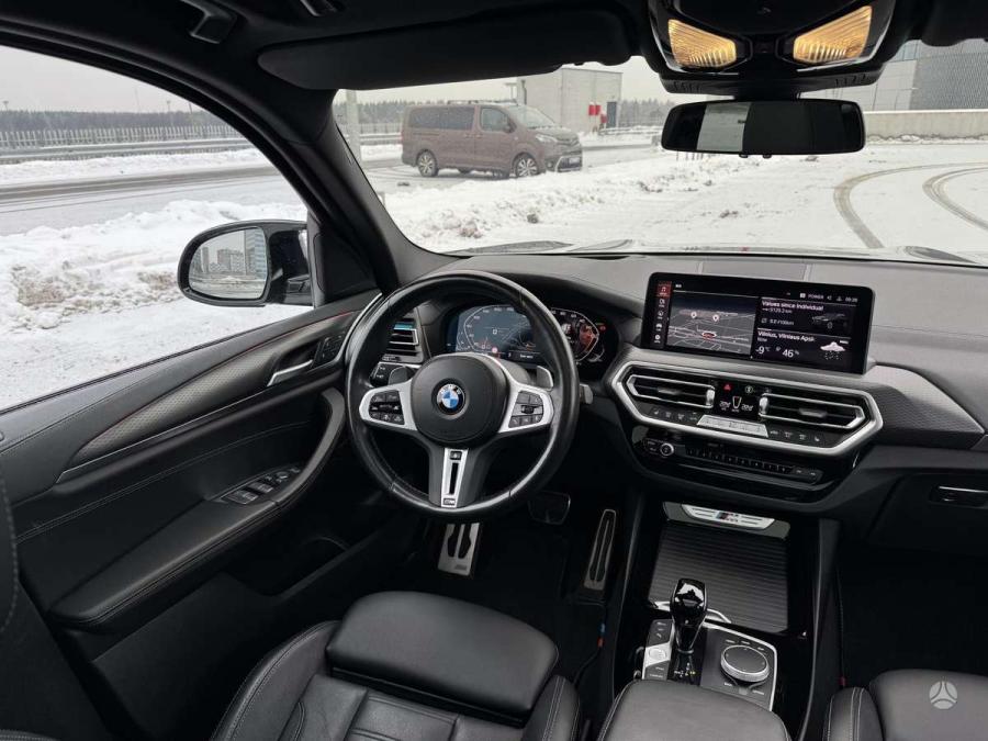 Black BMW X3 2023 in Vilnius, with an engine capacity of 2.99 L and mileage of 77 thousand km for 41899 €, photo 13 on AUTOMOTO.COM.LV