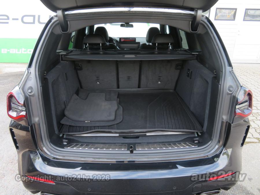 Melns BMW X3 2023 Tallina, ar dzinēja tilpumu 2.00 L un nobraukumu 101 tūkst. km par 42000 €, foto 8 vietnē AUTOMOTO.COM.LV