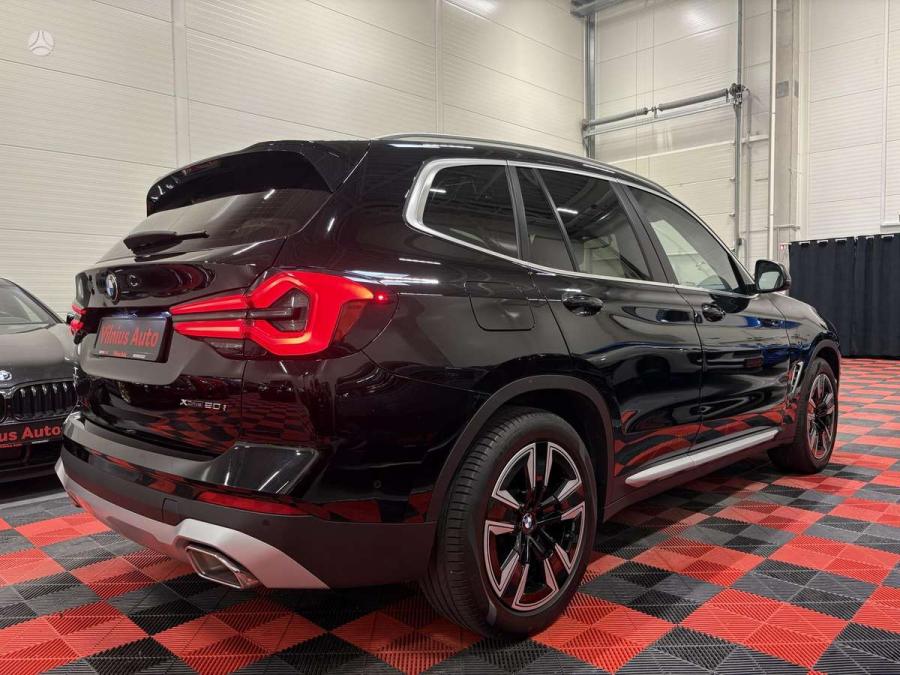 Melns BMW X3 2023 Viļņa, ar dzinēja tilpumu 2.00 L un nobraukumu 55 tūkst. km par 39990 €, foto 5 vietnē AUTOMOTO.COM.LV