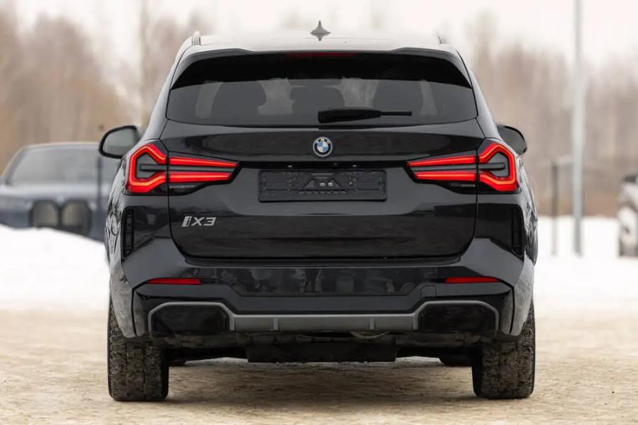 Melns BMW X3 2023 Jelgava, ar dzinēja tilpumu 0.00 L un nobraukumu 142 tūkst. km par 32000 €, foto 6 vietnē AUTOMOTO.COM.LV