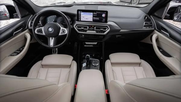 Melns BMW X3 2023 Jelgava, ar dzinēja tilpumu 0.00 L un nobraukumu 142 tūkst. km par 32000 €, foto 9 vietnē AUTOMOTO.COM.LV