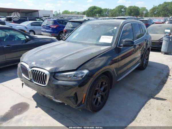Melns BMW X3 2023 Klaipėda, ar dzinēja tilpumu 2.00 L un nobraukumu 42 tūkst. km par 12900 €, foto 2 vietnē AUTOMOTO.COM.LV