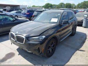 Black BMW X3 2023 in Klaipeda, with an engine capacity of 2.00 L and mileage of 42 thousand km for 12900 €, photo 3 on AUTOMOTO.COM.LV
