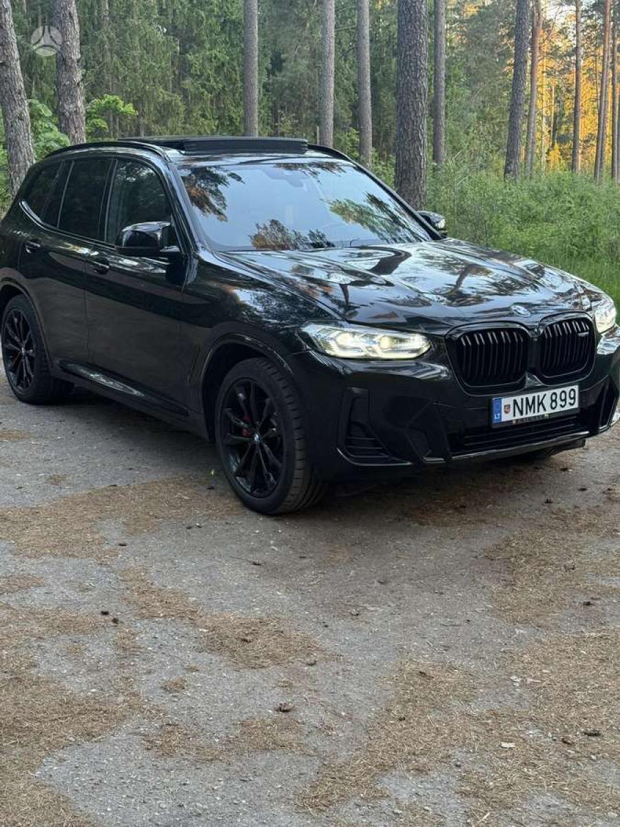Black BMW X3 2023 in Panevezys, with an engine capacity of 3.00 L and mileage of 36 thousand km for 39000 €, photo 6 on AUTOMOTO.COM.LV