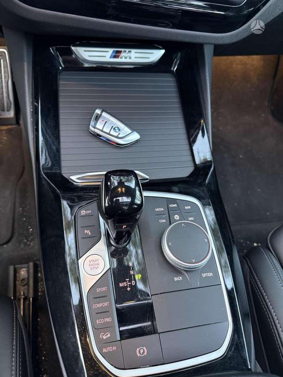 Black BMW X3 2023 in Panevezys, with an engine capacity of 3.00 L and mileage of 36 thousand km for 39000 €, photo 17 on AUTOMOTO.COM.LV