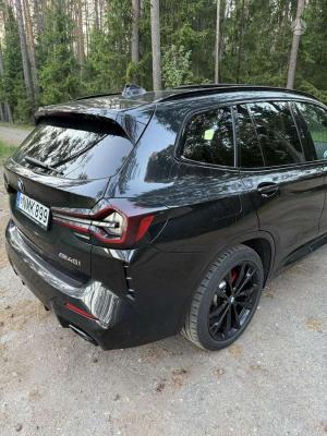 Black BMW X3 2023 in Panevezys, with an engine capacity of 3.00 L and mileage of 36 thousand km for 39000 €, photo 22 on AUTOMOTO.COM.LV