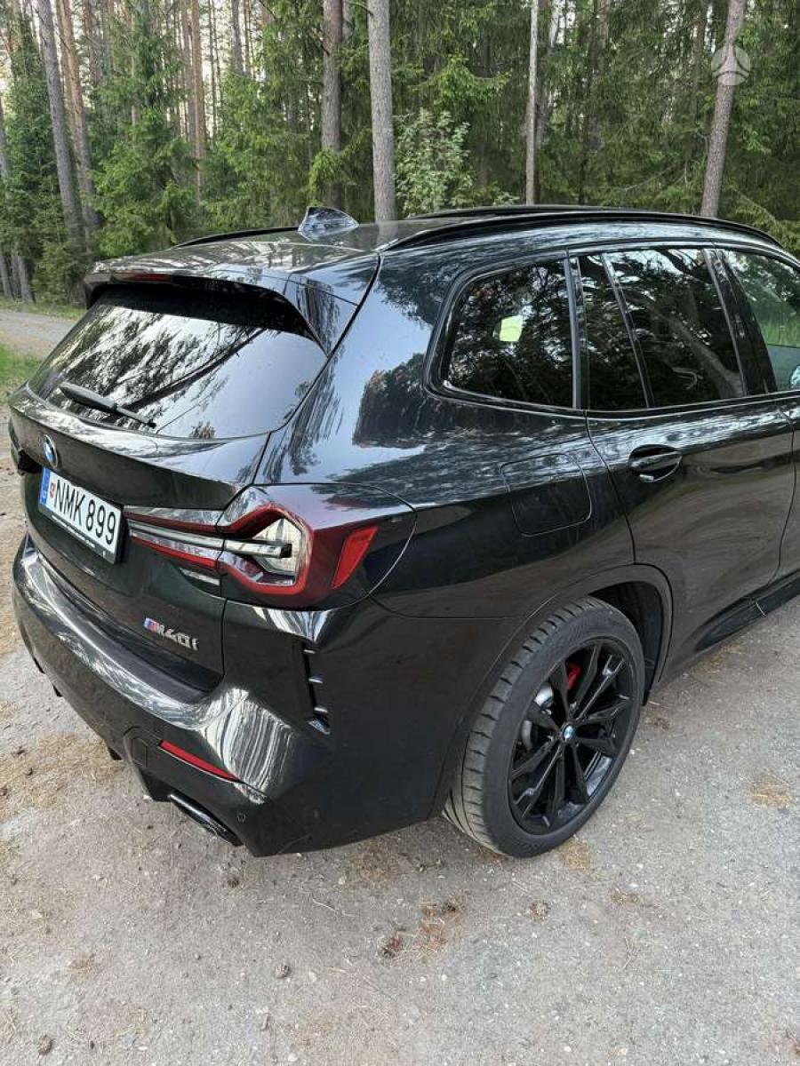Black BMW X3 2023 in Panevezys, with an engine capacity of 3.00 L and mileage of 36 thousand km for 39000 €, photo 22 on AUTOMOTO.COM.LV